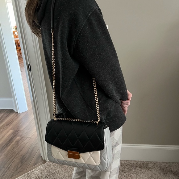 kate spade | Bags | Kate Spade Ny Medium Carey Shoulder Bag Crossbody Soft Quilted Leather Nwt ...